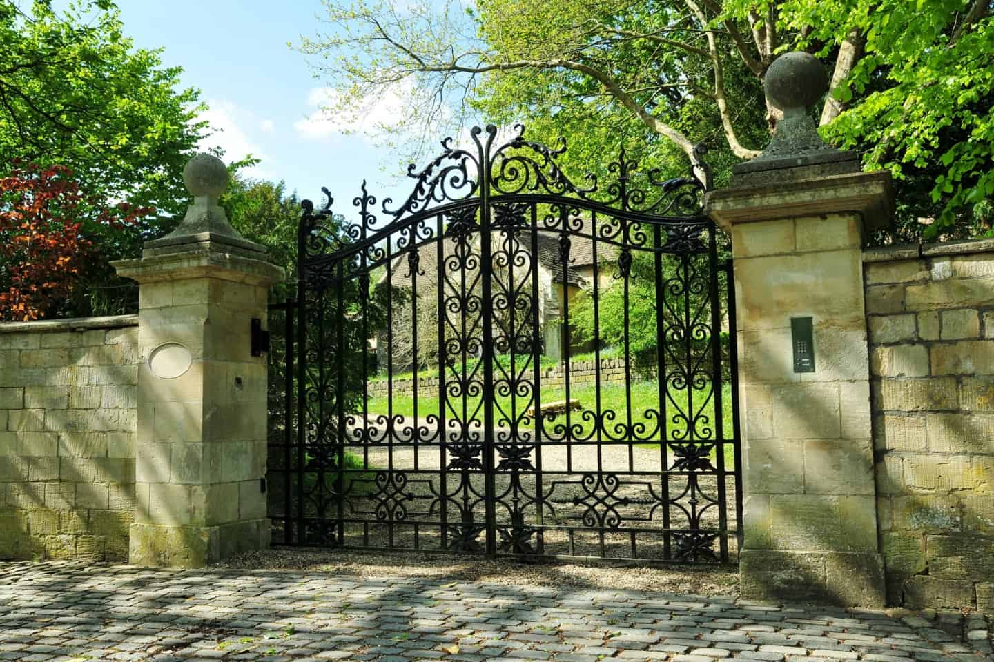 Burglary at Raheem Sterling's £6m mansion - Westminster Security